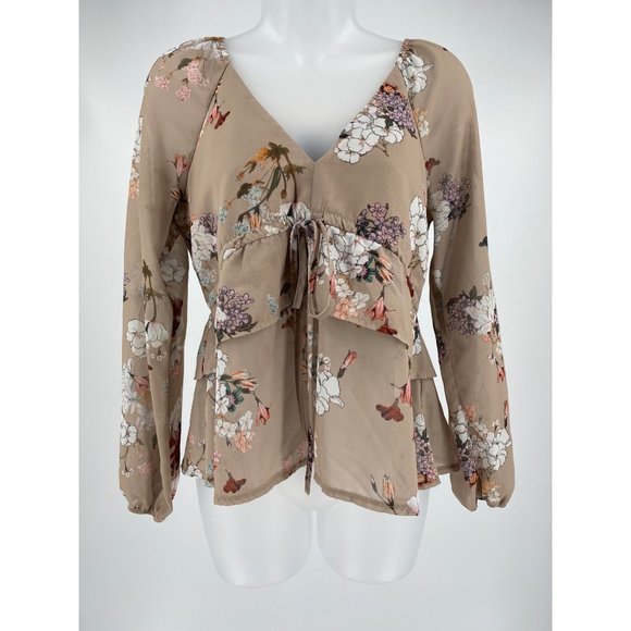 Dotti | Tops | Dotti Ladies Cropped Floral Blouse Size 8 | Poshmark